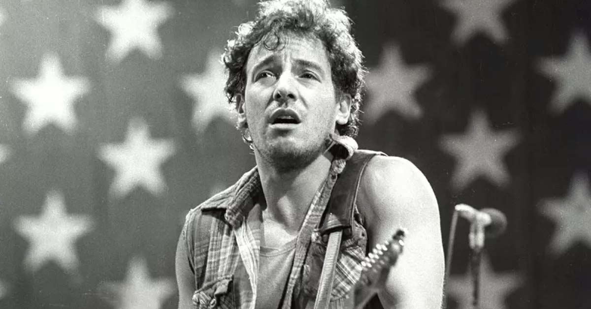 Singers with Raspy Voice: Unveiling Our Top 10 Artists